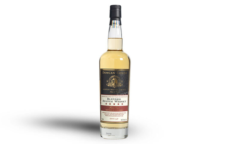 Duncan Taylor Five Star Blended Scotch Whisky 75cl, 40% abv - The ...